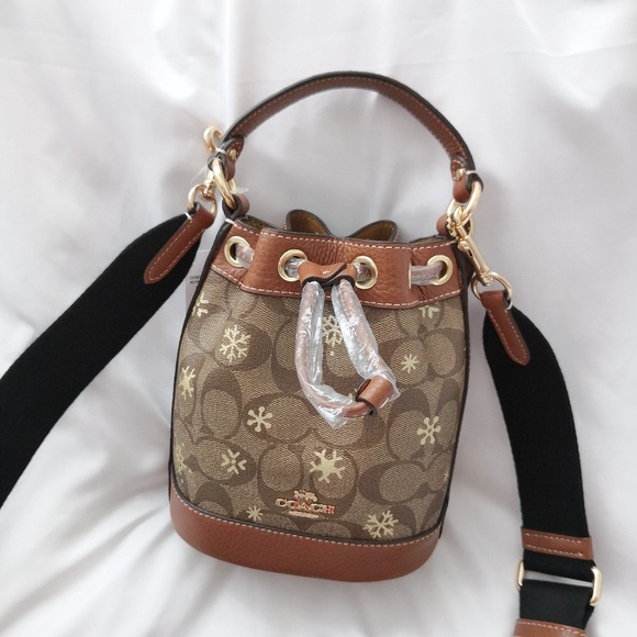 Coach | Bags | New Coach Dempsey Drawstring Mini Bucket Bag 5 In ...